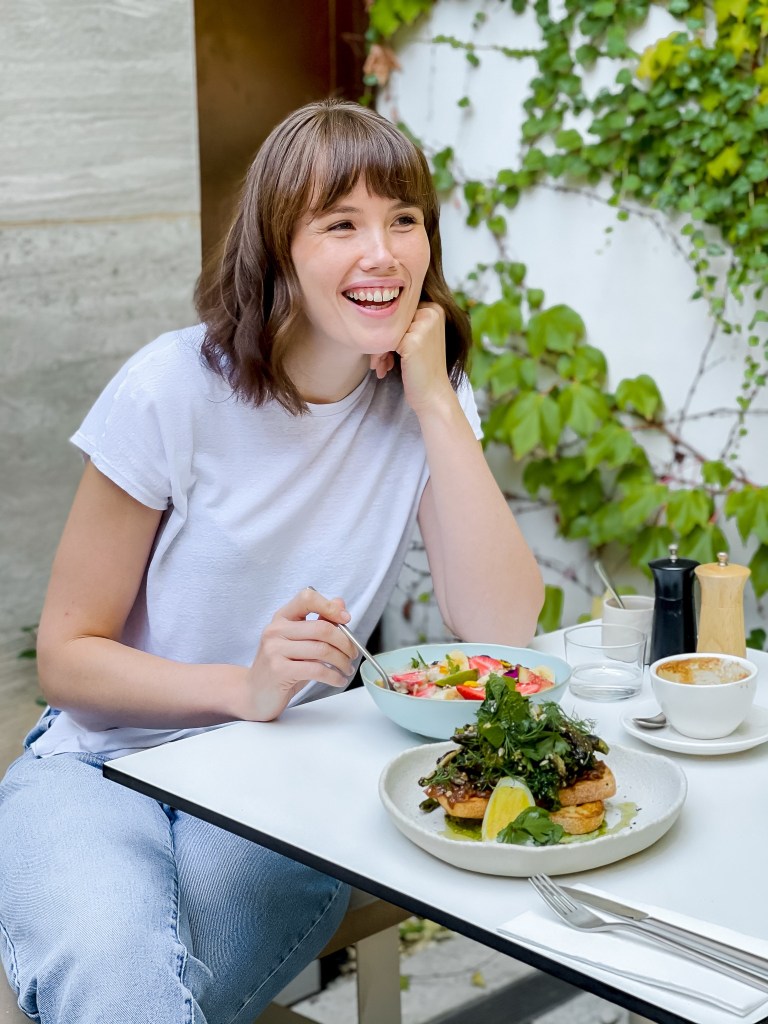 10 Quick Questions with Liz Douglas from The Vegan Diaries Podcast