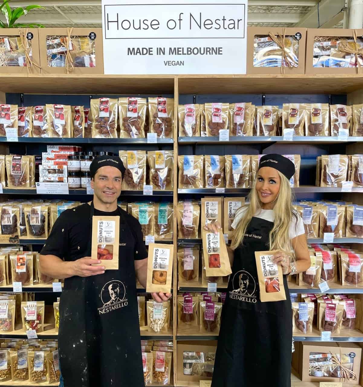 10 Quick Questions with Elizabeth of Nestar - Let's Go Vegan!